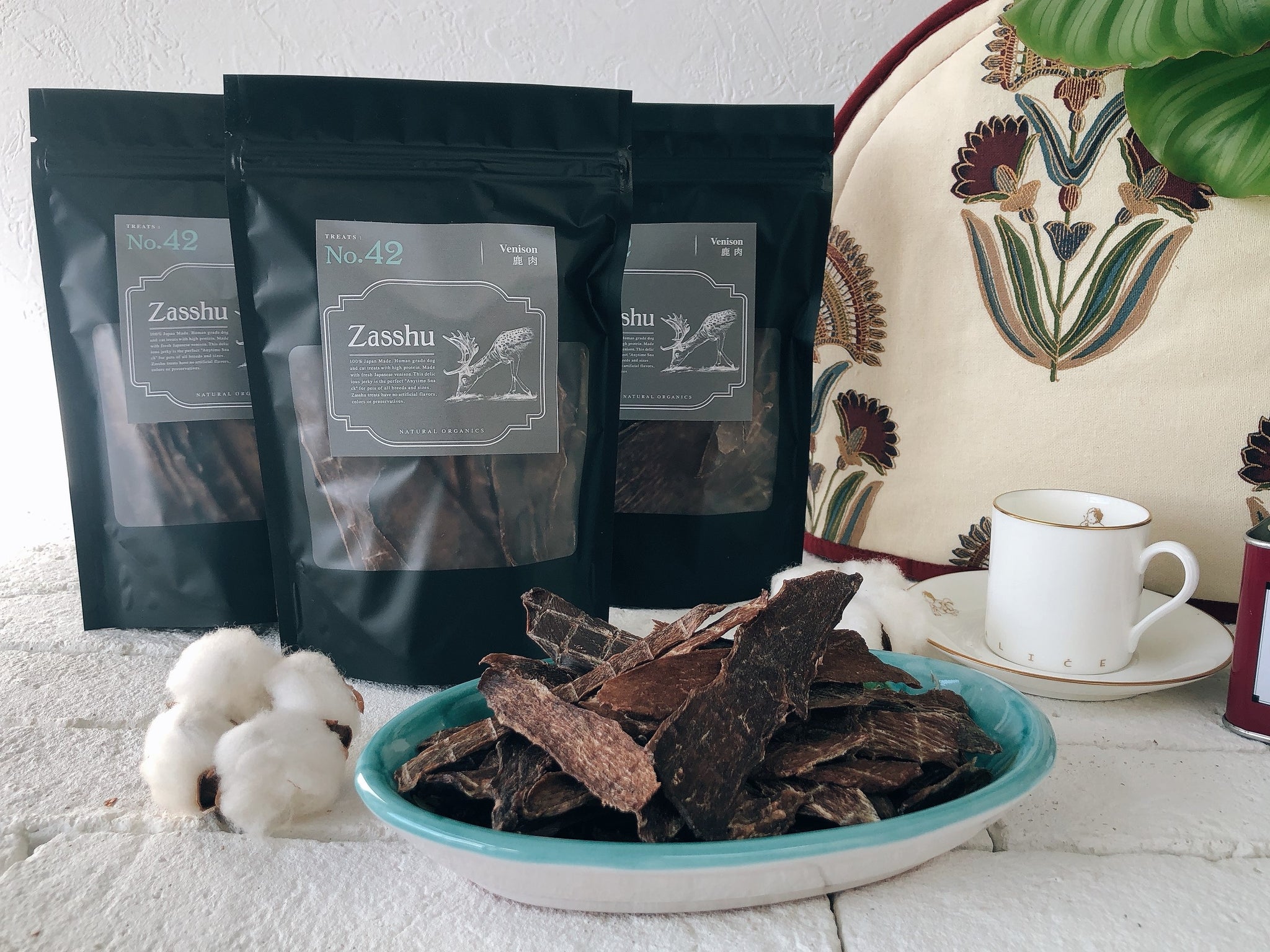 Zasshu | 犬猫の手作りおやつ | 無添加 | 国産鹿肉 薄切り | 通販 – Zasshu®